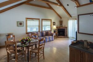 About us - New Harmony Inn Resort